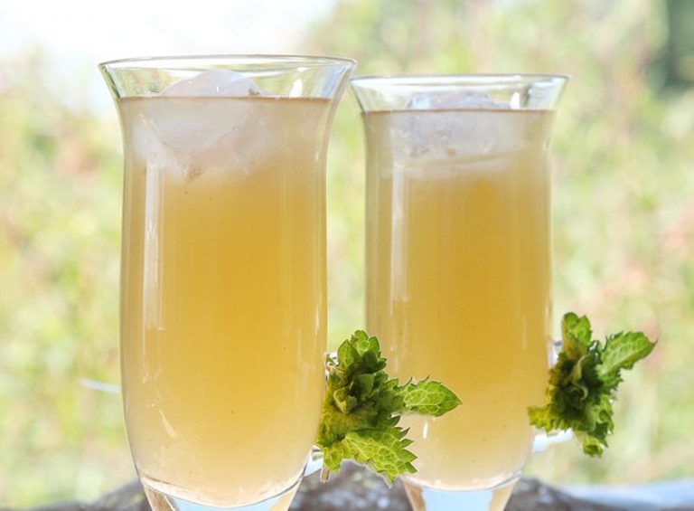 Recepte: Atspirdzinoši auksts piparmētru un ingvera dzēriens