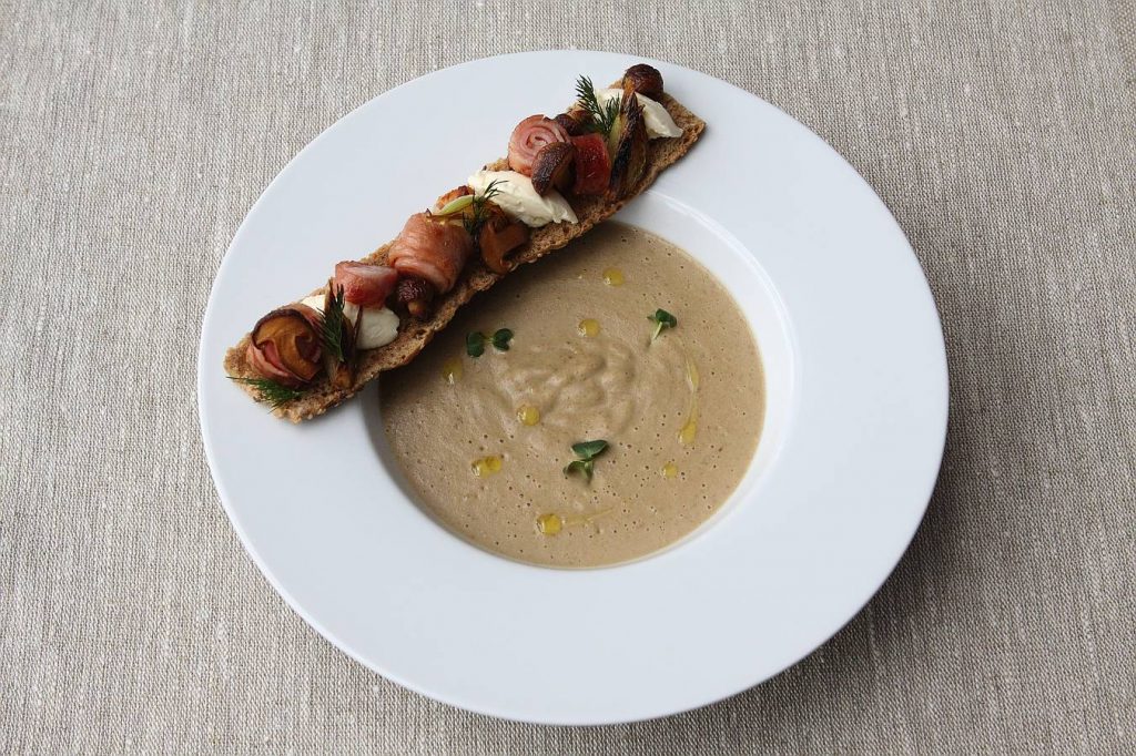 Recepte: Baraviku krēmzupa